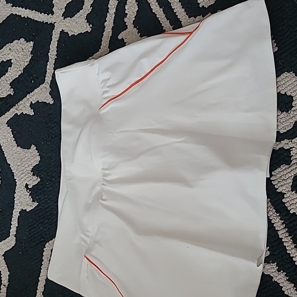 Sincerly Jules | Skirts | Sincerely Jules Active Skirt With Builtin Shorts | Poshmark